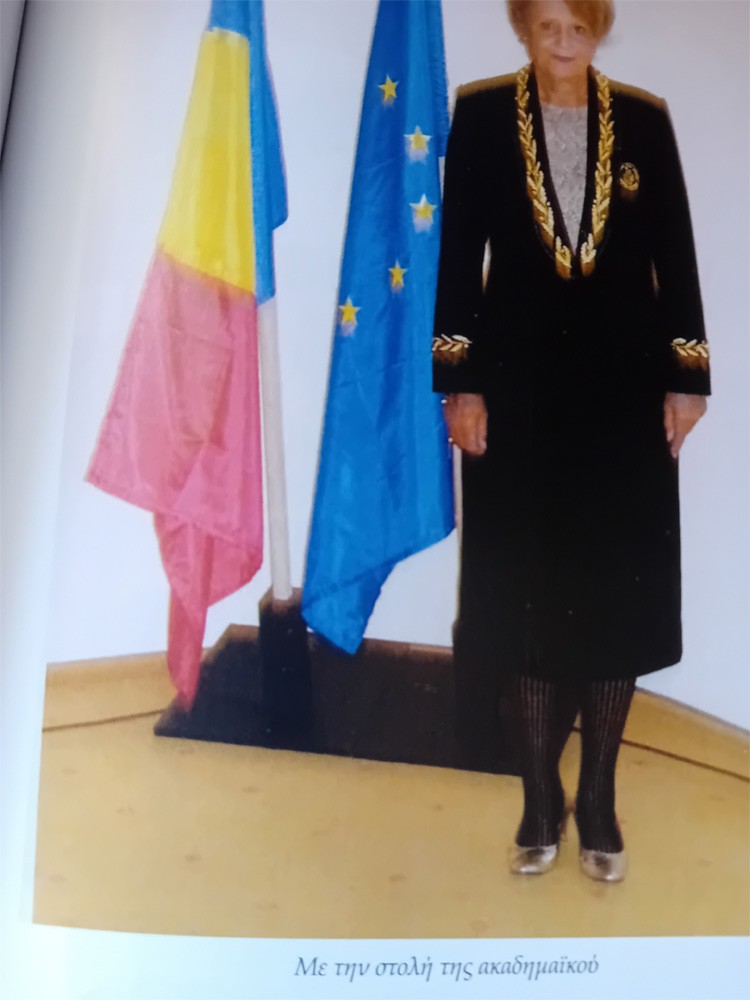 Βιογραφία | Mαρία Νεγρεπόντη - Δελιβάνη